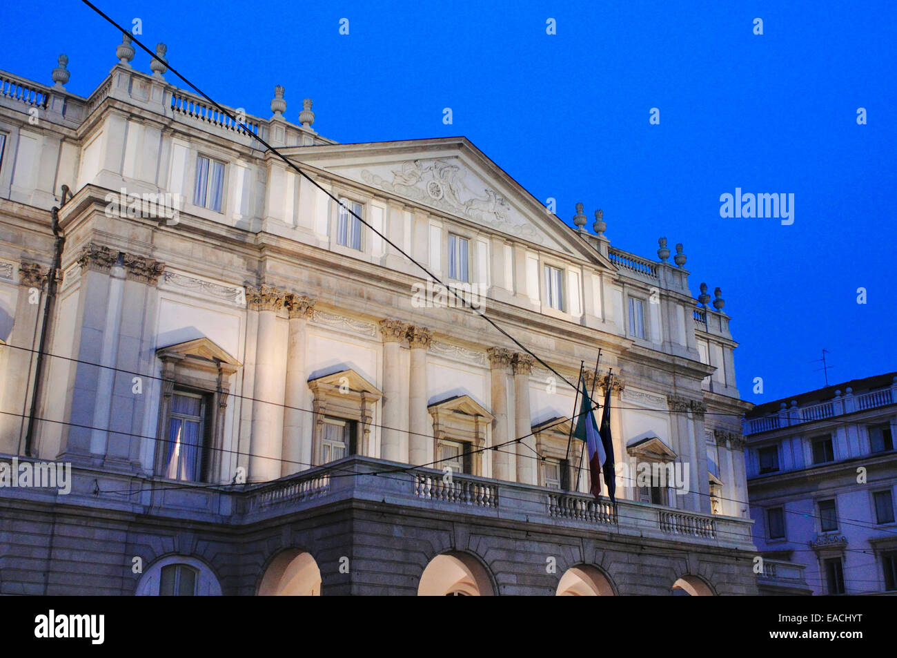 Italy, Lombardy, Milan, Piazza della Scala Square, Teatro alla Scala ...