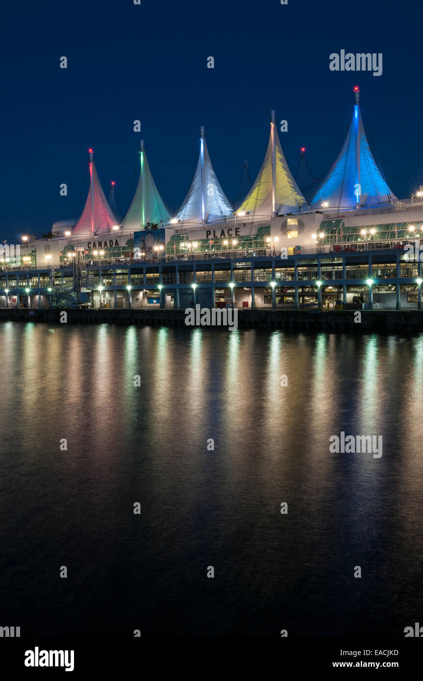 Canada place convention center sails of canada place convention centre ...
