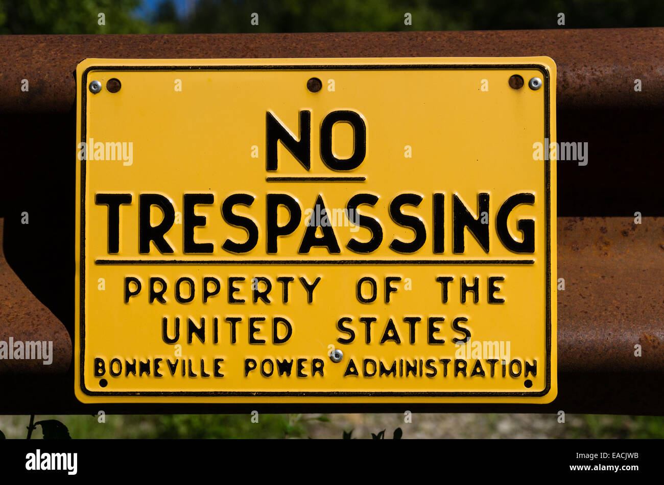 No trespassing sign by the United States government for Bonneville ...