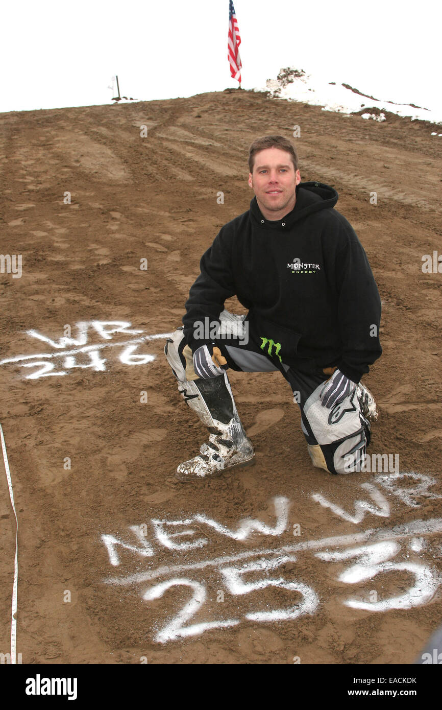 Toes, WA, USA. 25th Feb, 2007. RYAN CAPES, 25, Current World Record ...