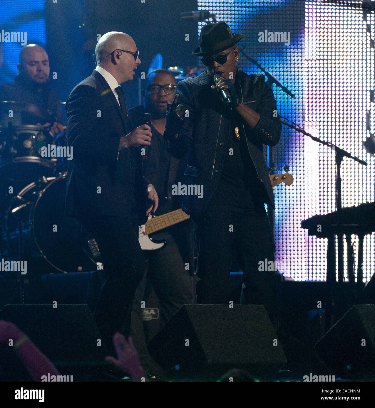 Hollywood, California, USA. 11th Nov, 2014. Miami Rapper PITBULL ...