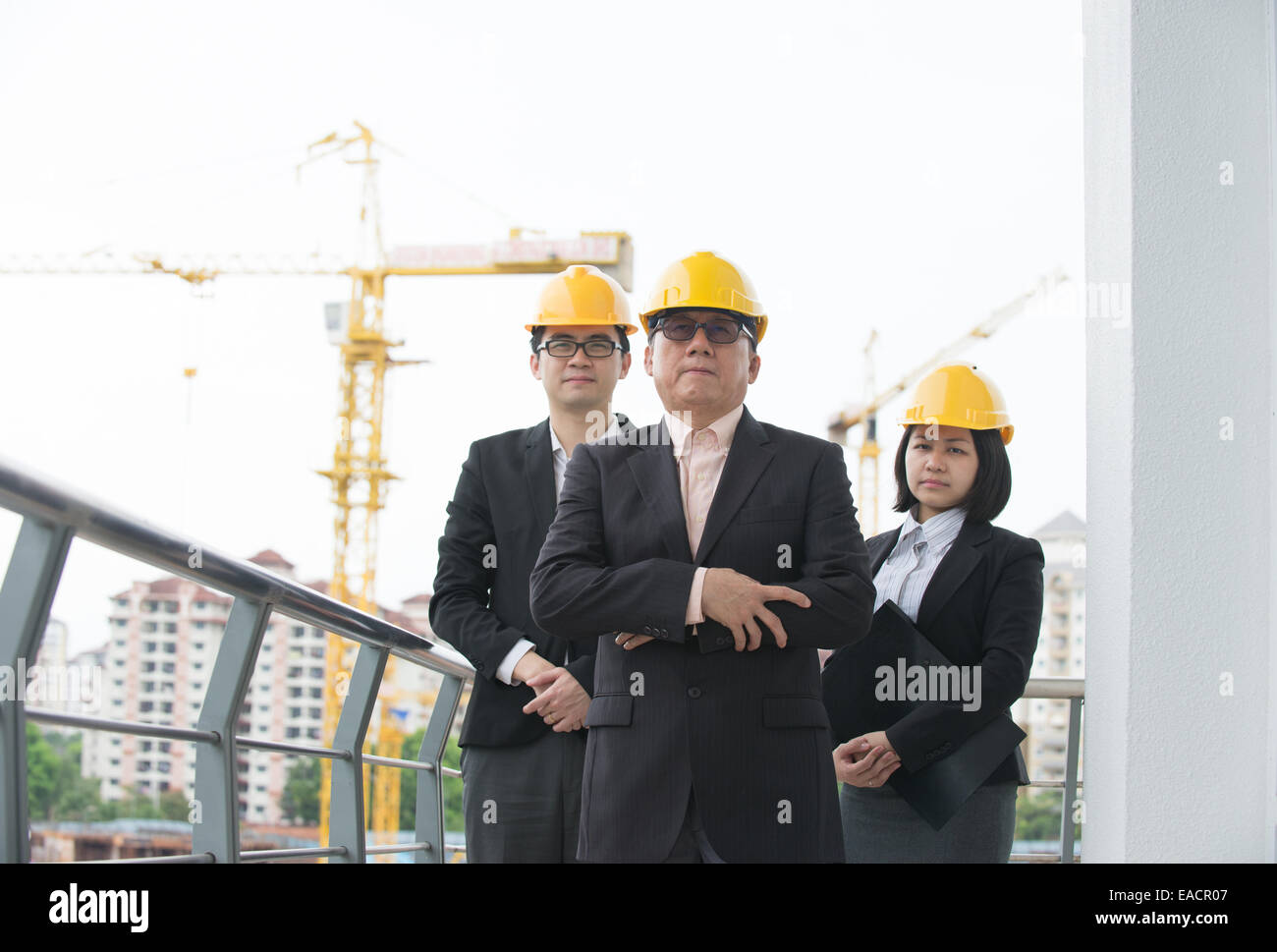 Asian architect hi-res stock photography and images - Alamy