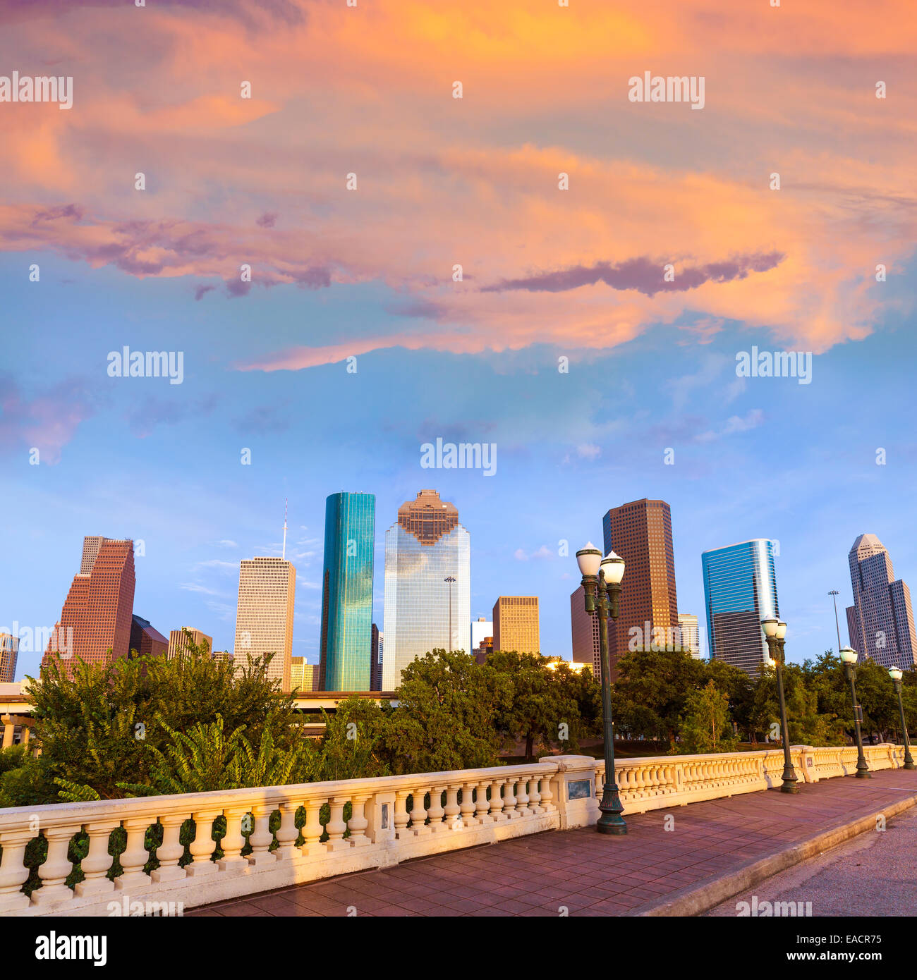 Sabine street bridge sabine park hi-res stock photography and images ...