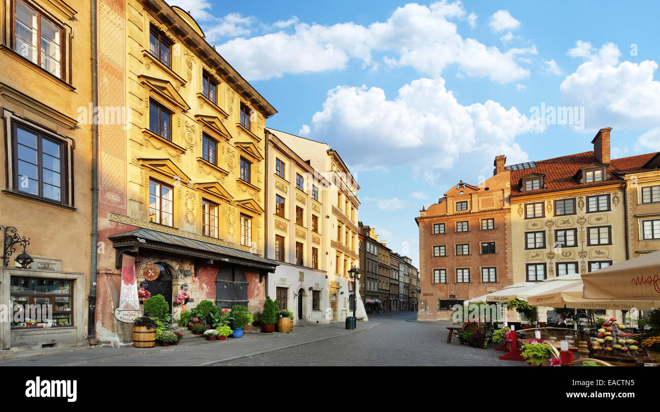 Old town market hi-res stock photography and images - Alamy