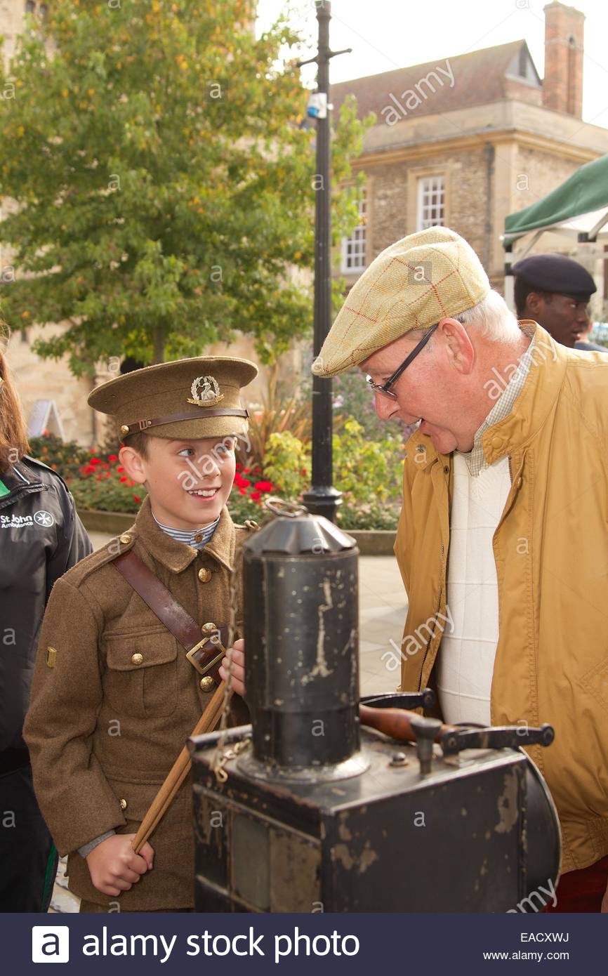 Young boy in World War 1 British Army uniform Stock Photo, Royalty Free ...