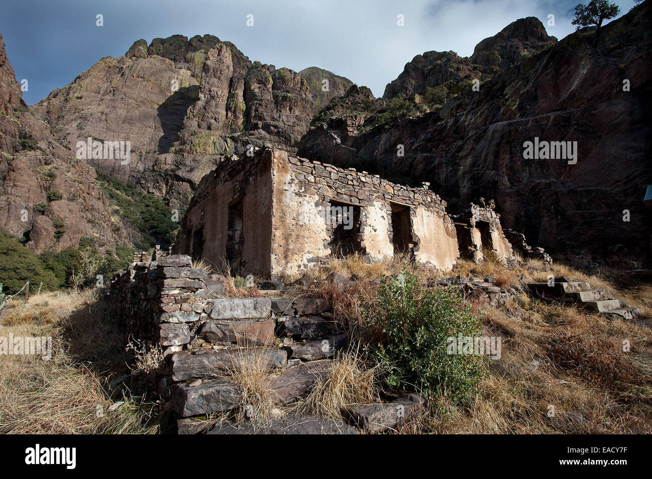 Dripping springs historical hi-res stock photography and images - Alamy