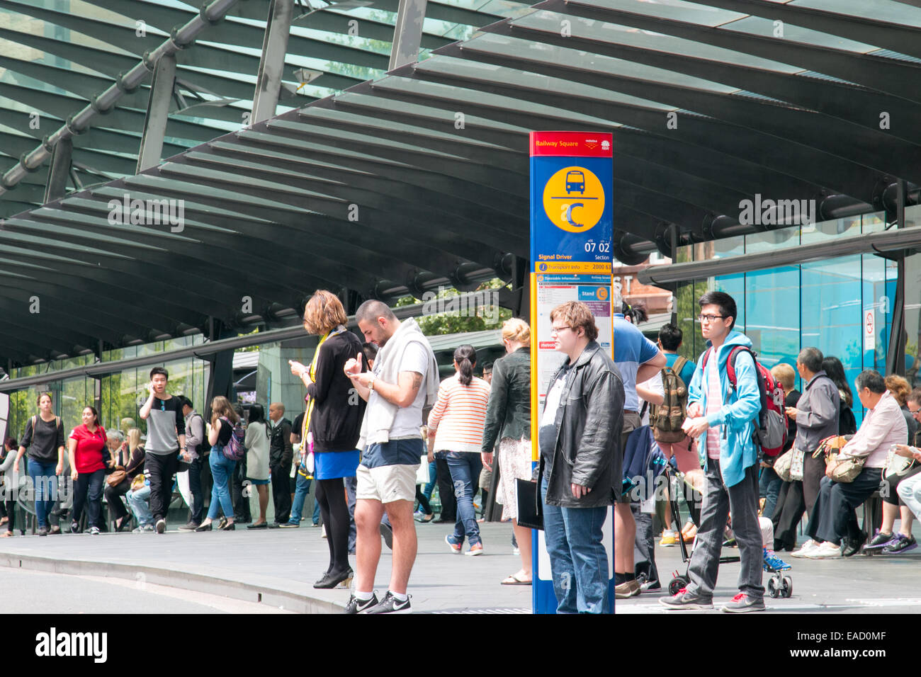 Sydney bus stop hi-res stock photography and images - Alamy