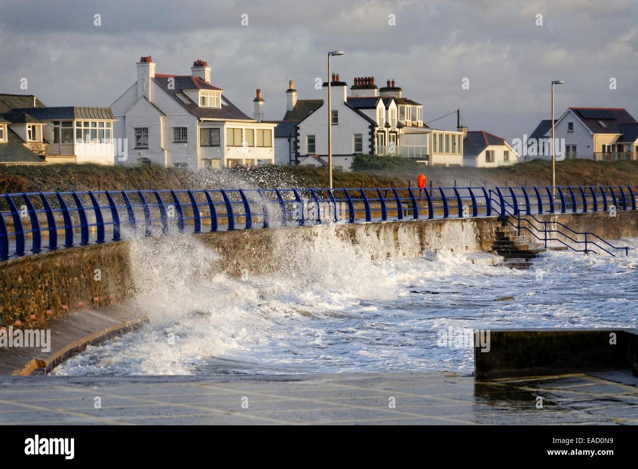 Gale force wind wales hi-res stock photography and images - Alamy