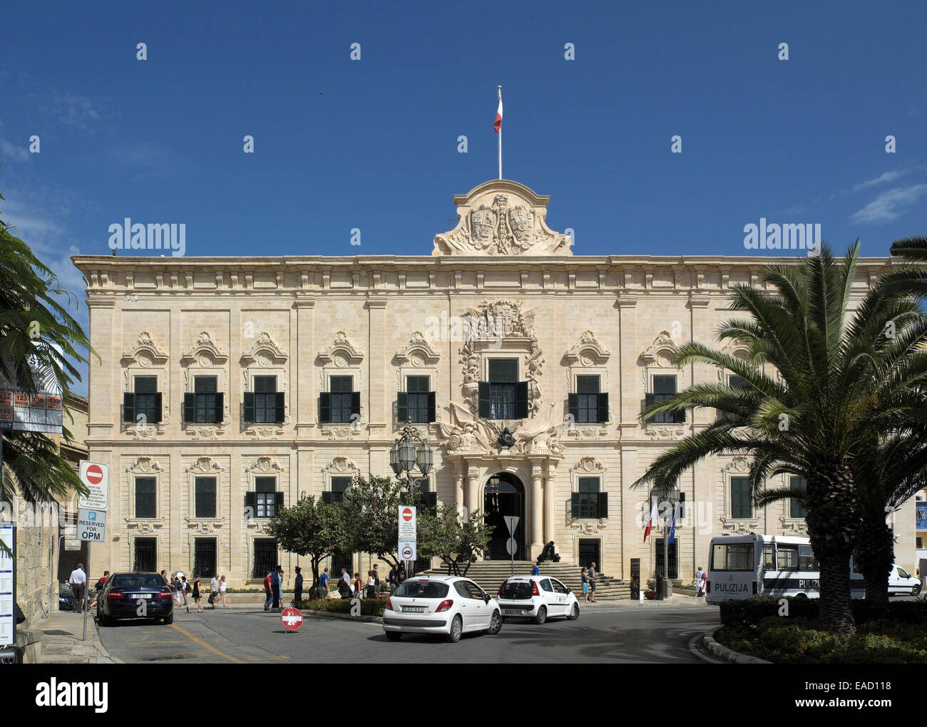 Castille palace hi-res stock photography and images - Alamy