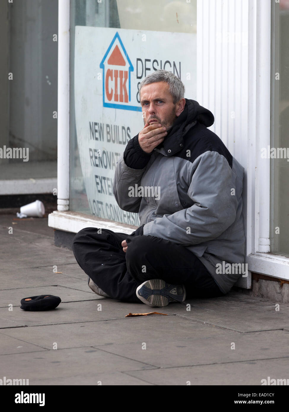 homeless homelessness sleeping rough beg beggar begging hungry cold ...