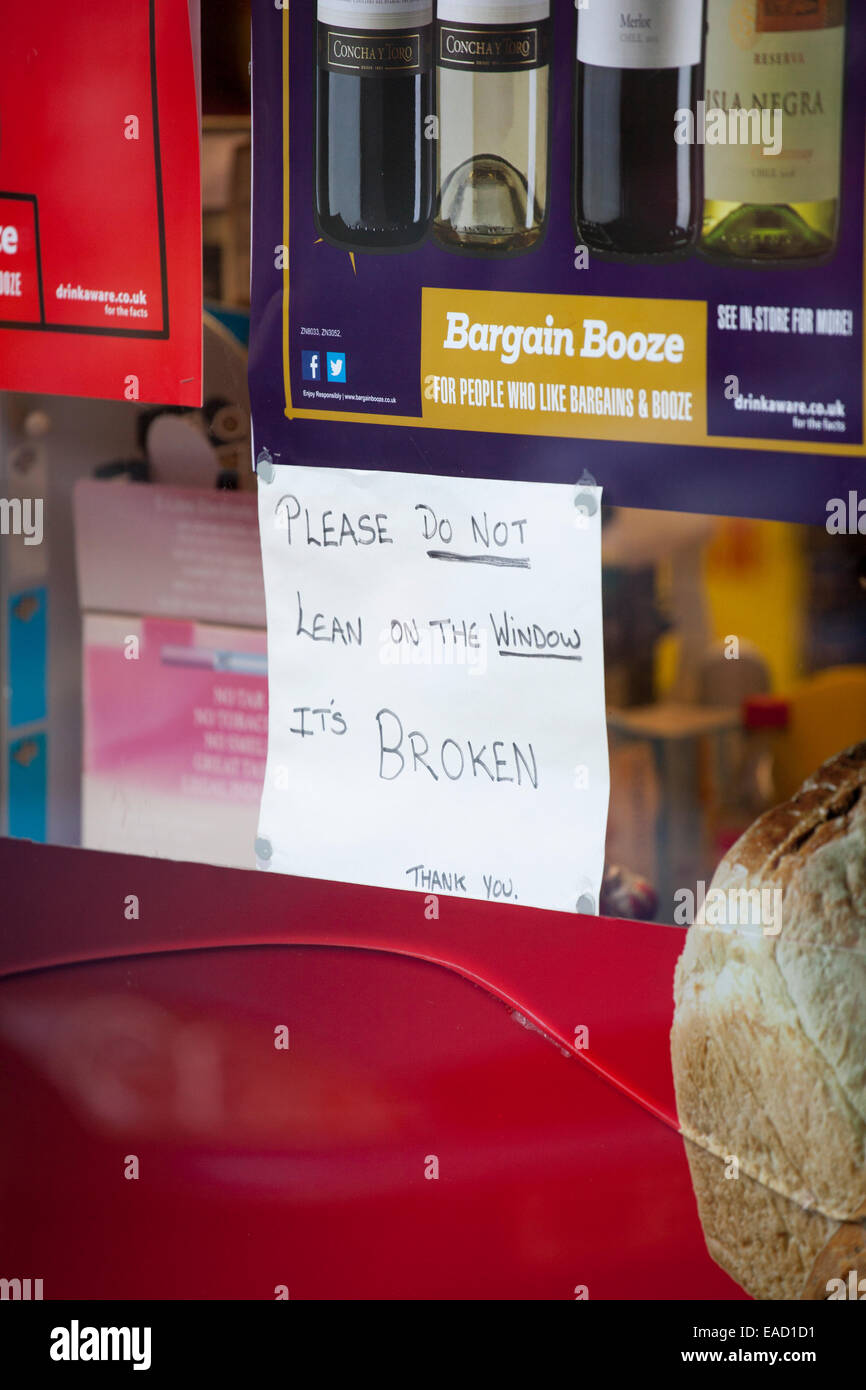 Danger sign warning broken glass hi-res stock photography and images ...