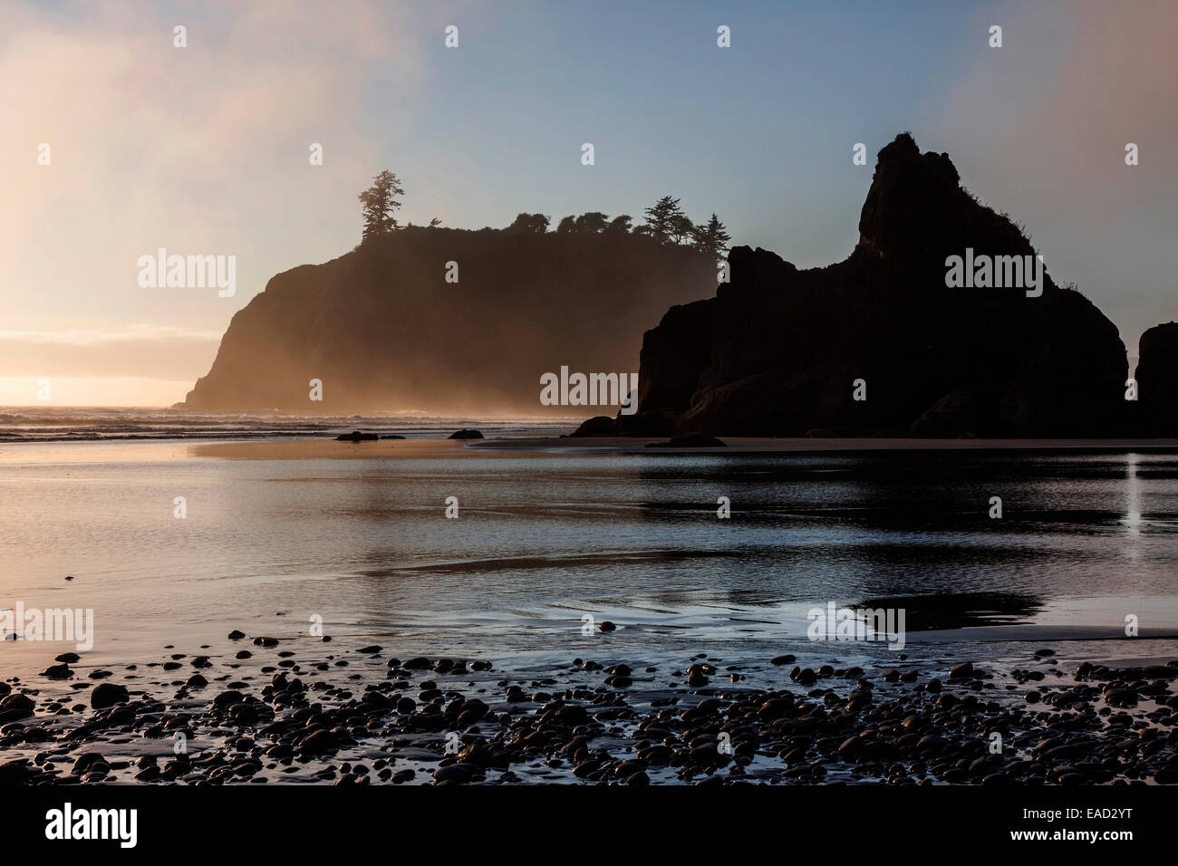 Sunset at Ruby Beach, Olympic National Park, Washington, United States ...