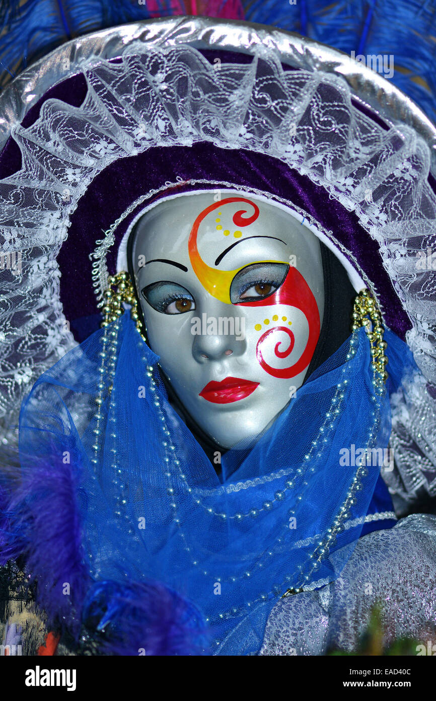 Silver mask hi-res stock photography and images - Alamy