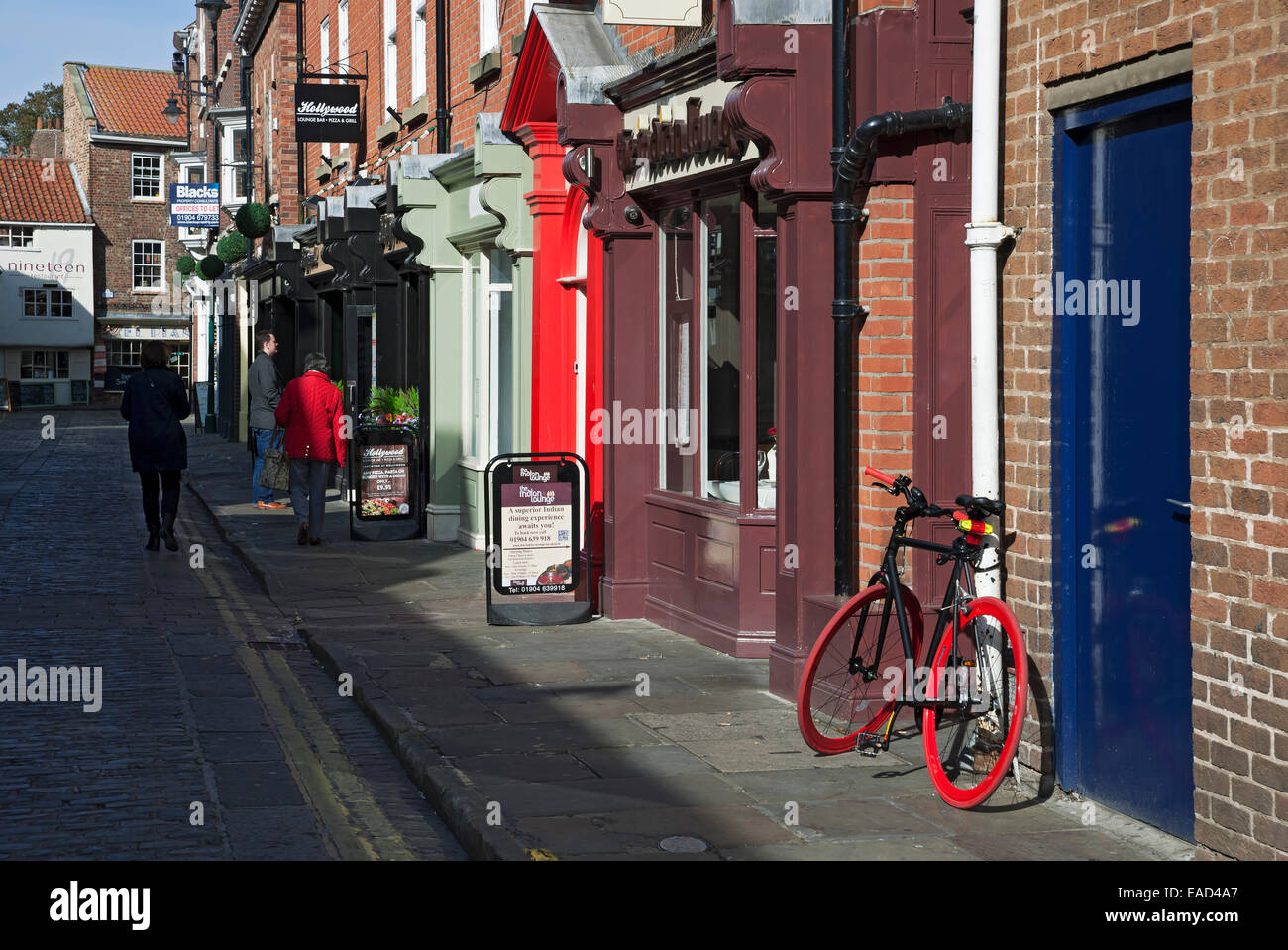 Swinegate york hi-res stock photography and images - Alamy
