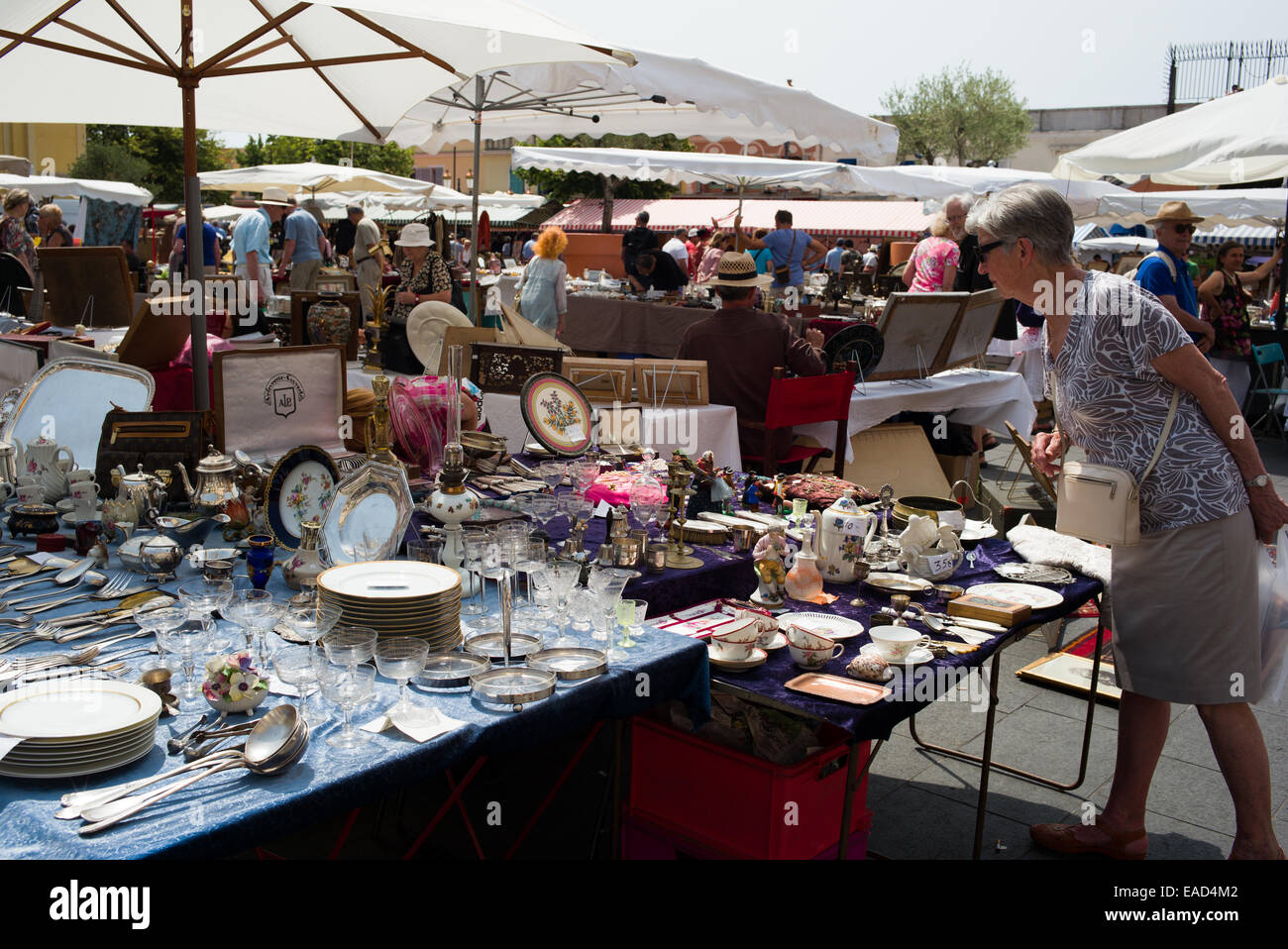 Brocante Saleya High Resolution Stock Photography and Images - Alamy