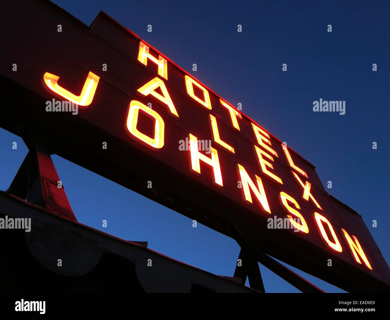Rooftop sign hi-res stock photography and images - Alamy