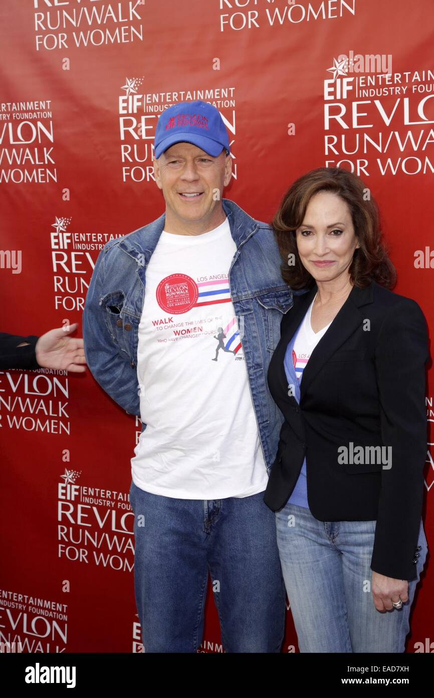 Lily tartikoff hi-res stock photography and images - Alamy