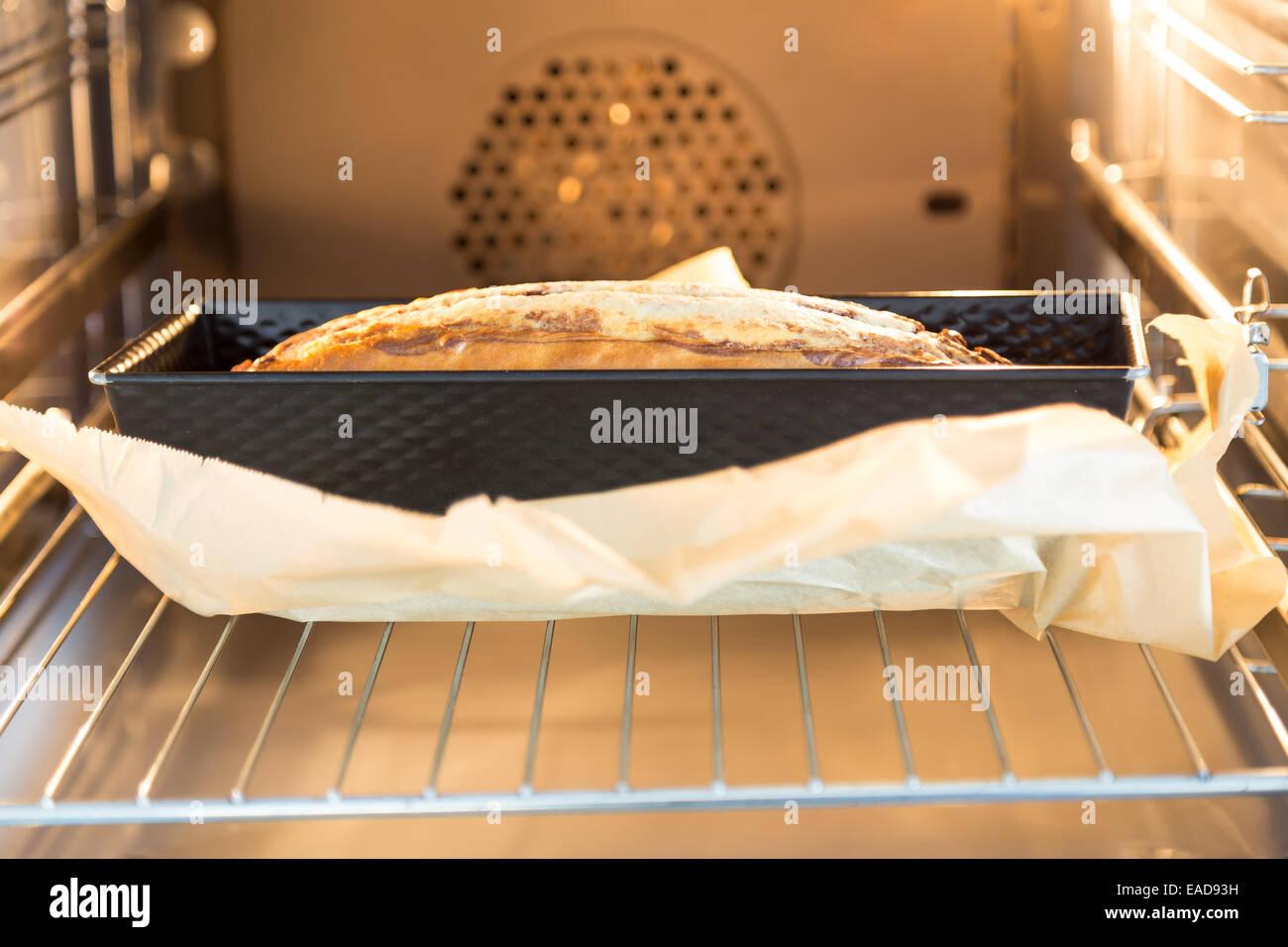 Oven cake hi-res stock photography and images - Alamy