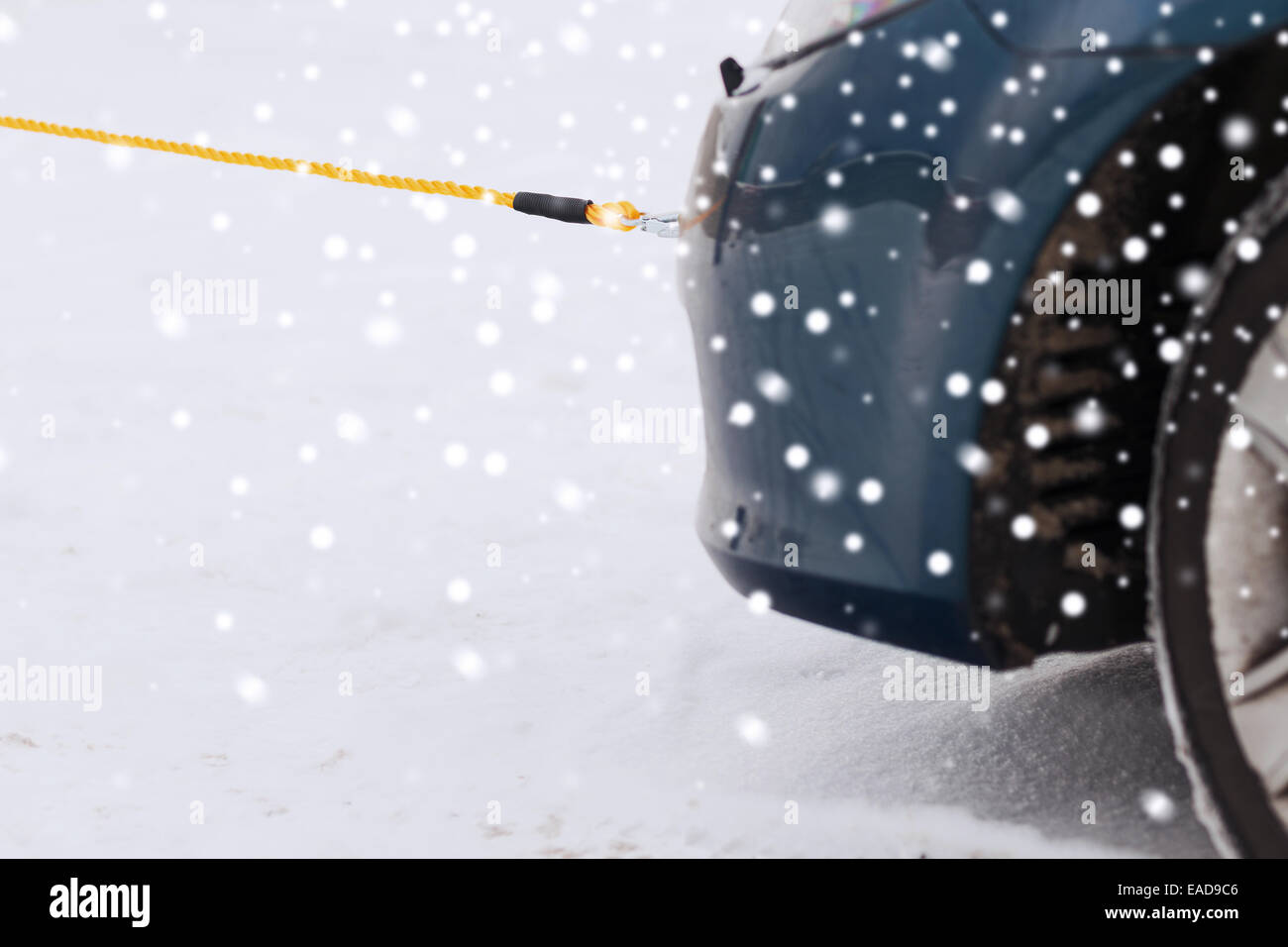 Tow rope hi-res stock photography and images - Alamy