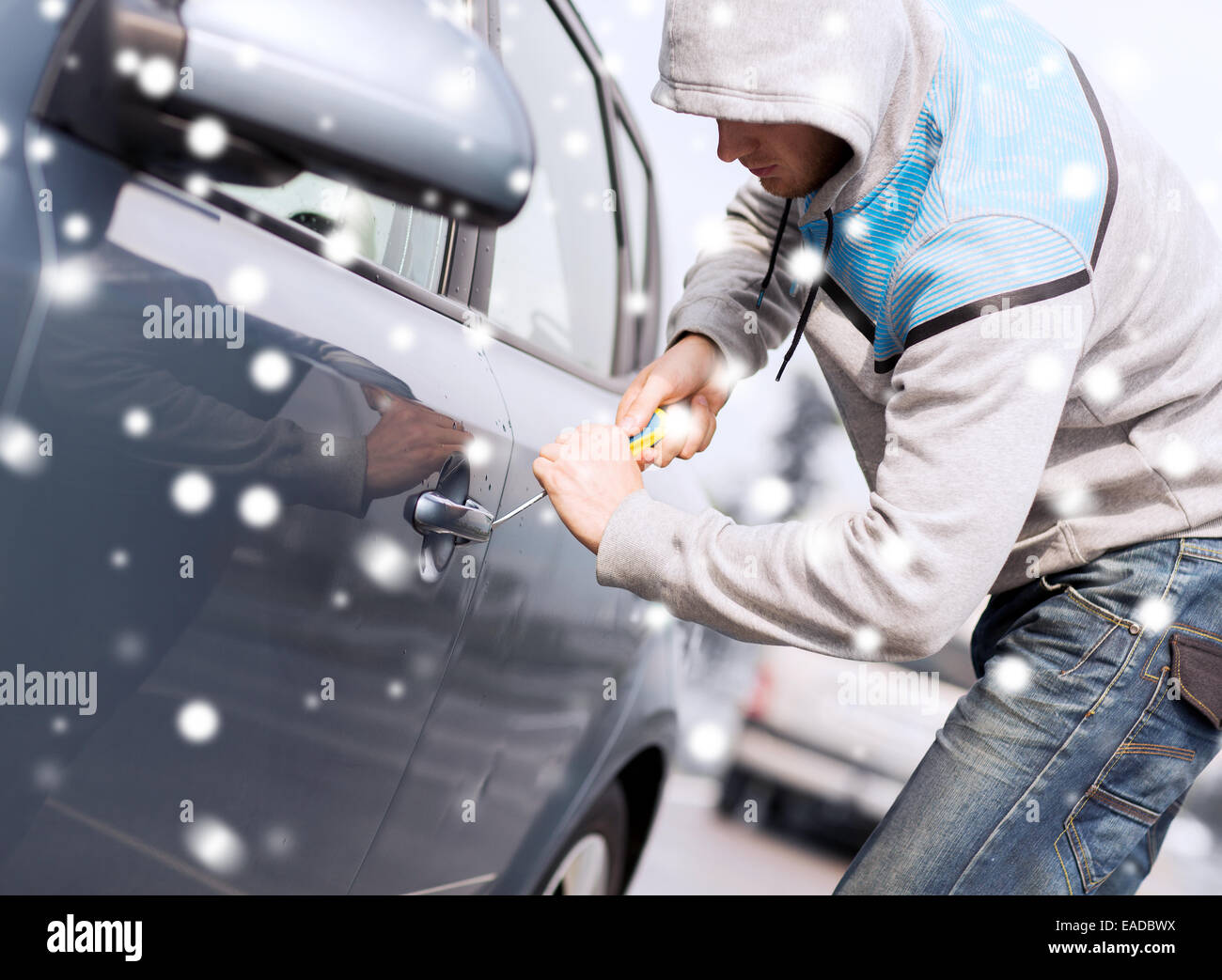 Thief in snow hi-res stock photography and images - Alamy