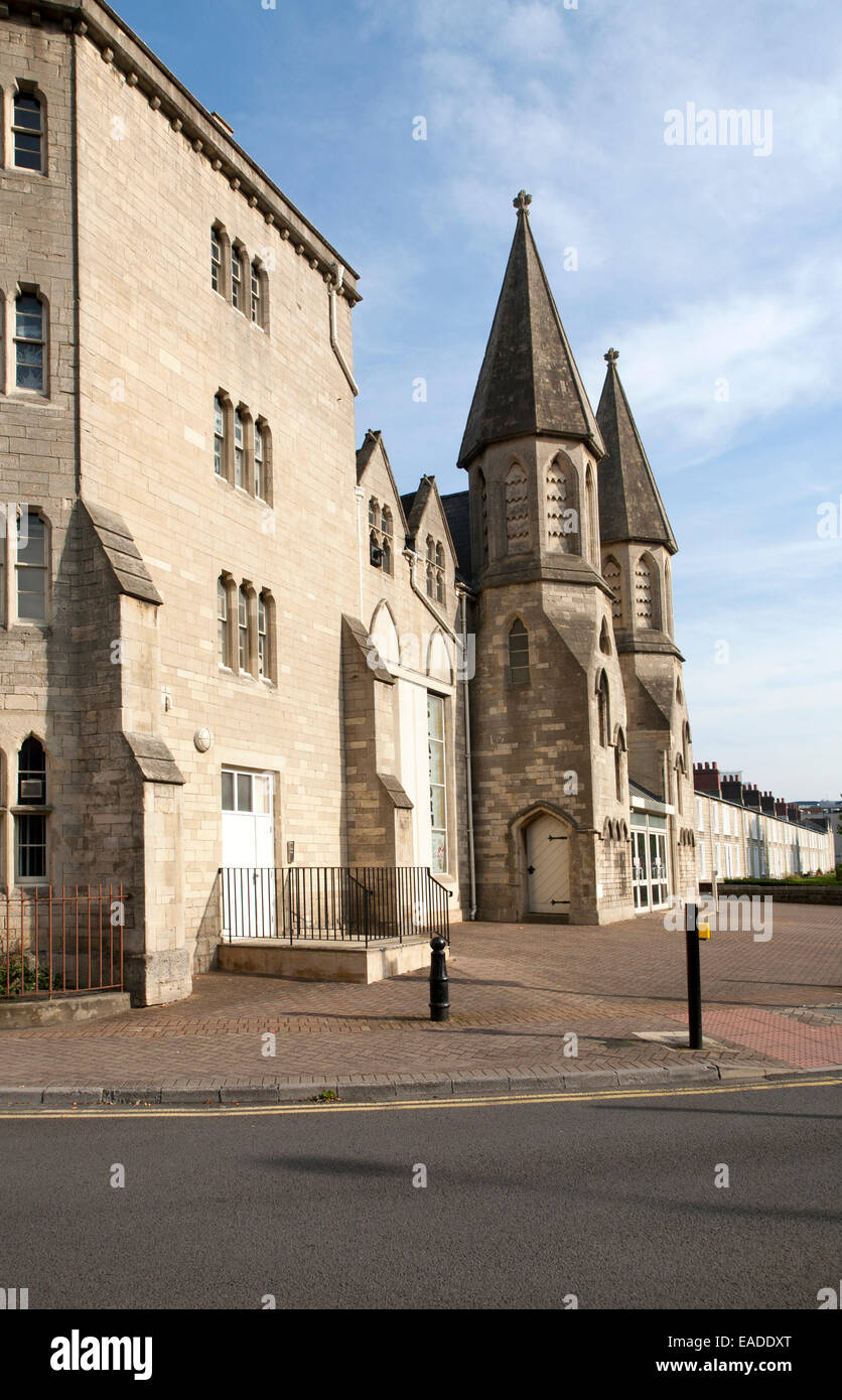 Building originally built as a barracks Great Western Railway, Swindon ...