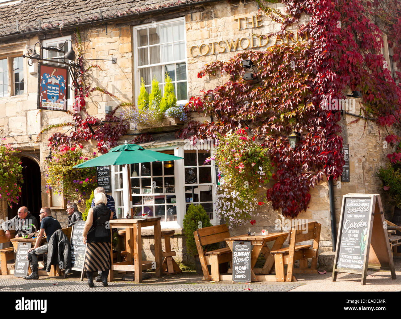 The Cotswolds Arms Stock Photos & The Cotswolds Arms Stock Images - Alamy
