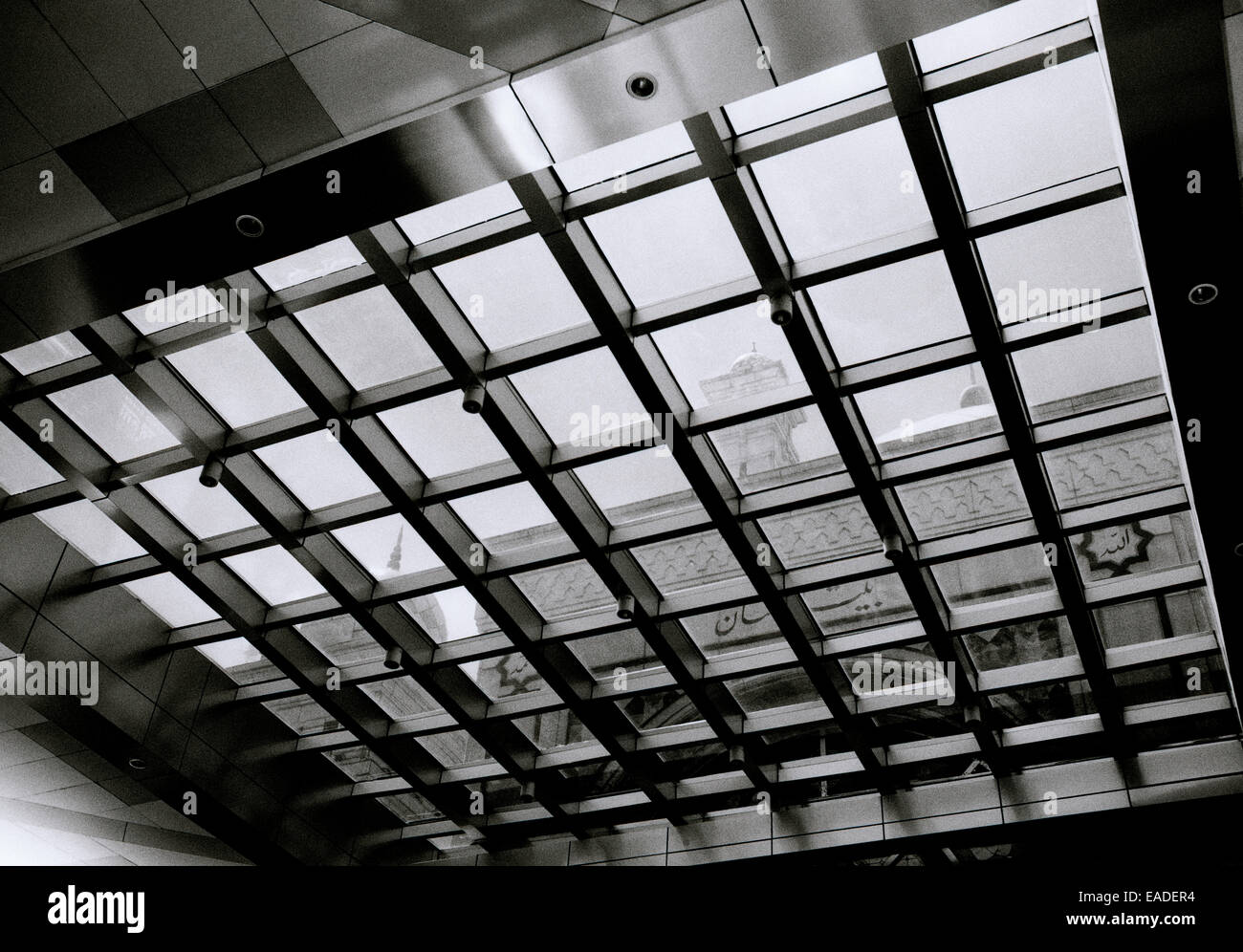 Skylight structure hi-res stock photography and images - Alamy