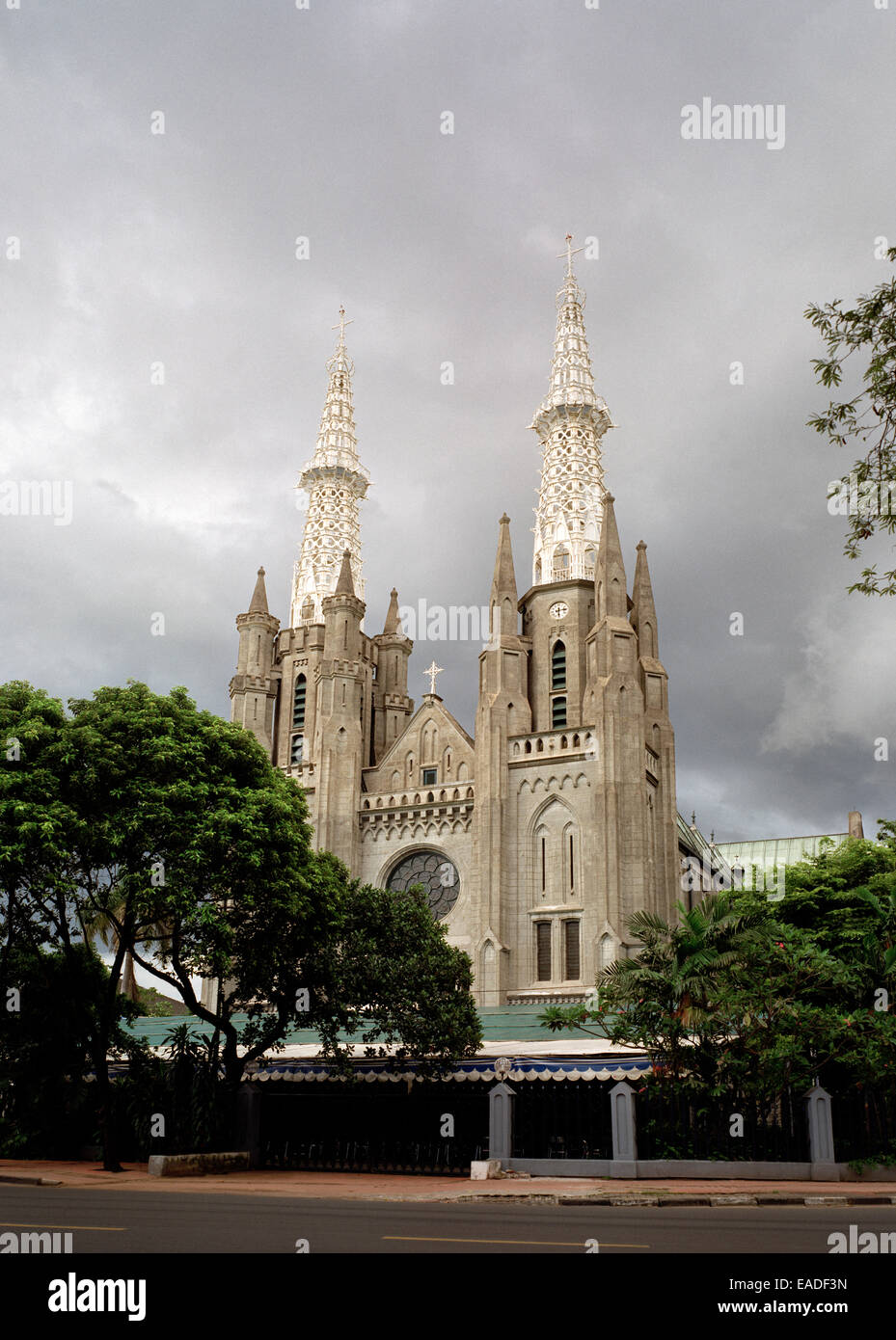 Indonesia jakarta cathedral catholic church hi-res stock photography ...