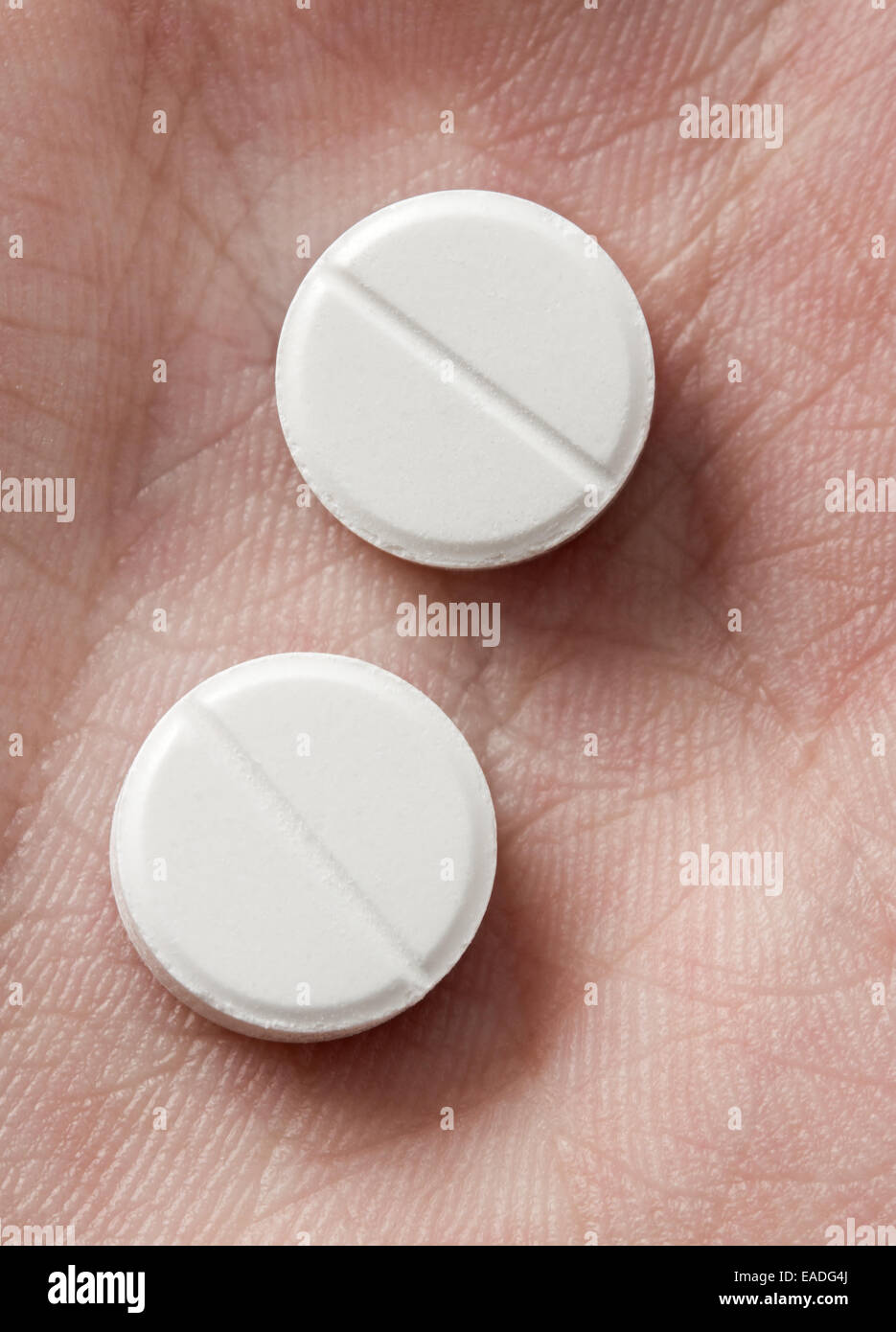 Pills closeup hi-res stock photography and images - Alamy