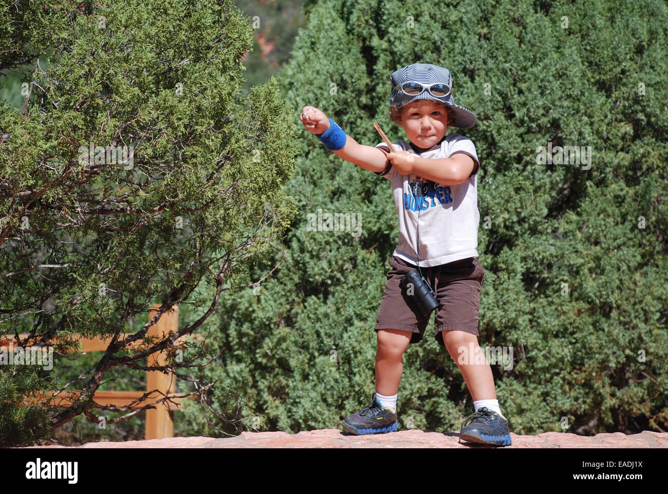 Boy dancing hat hi-res stock photography and images - Alamy