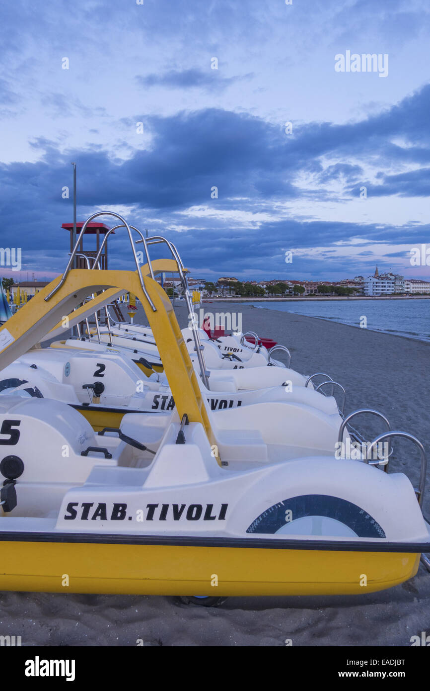 Tourist Beach Village of Grado, Friuli-Venezia Giulia, Italy, Friaul ...