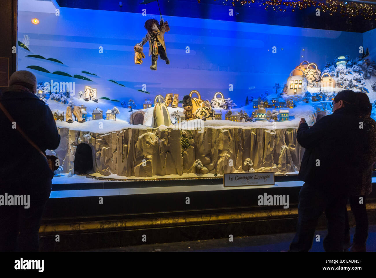 Paris, France, people Window Shopping, French Department Stores ...