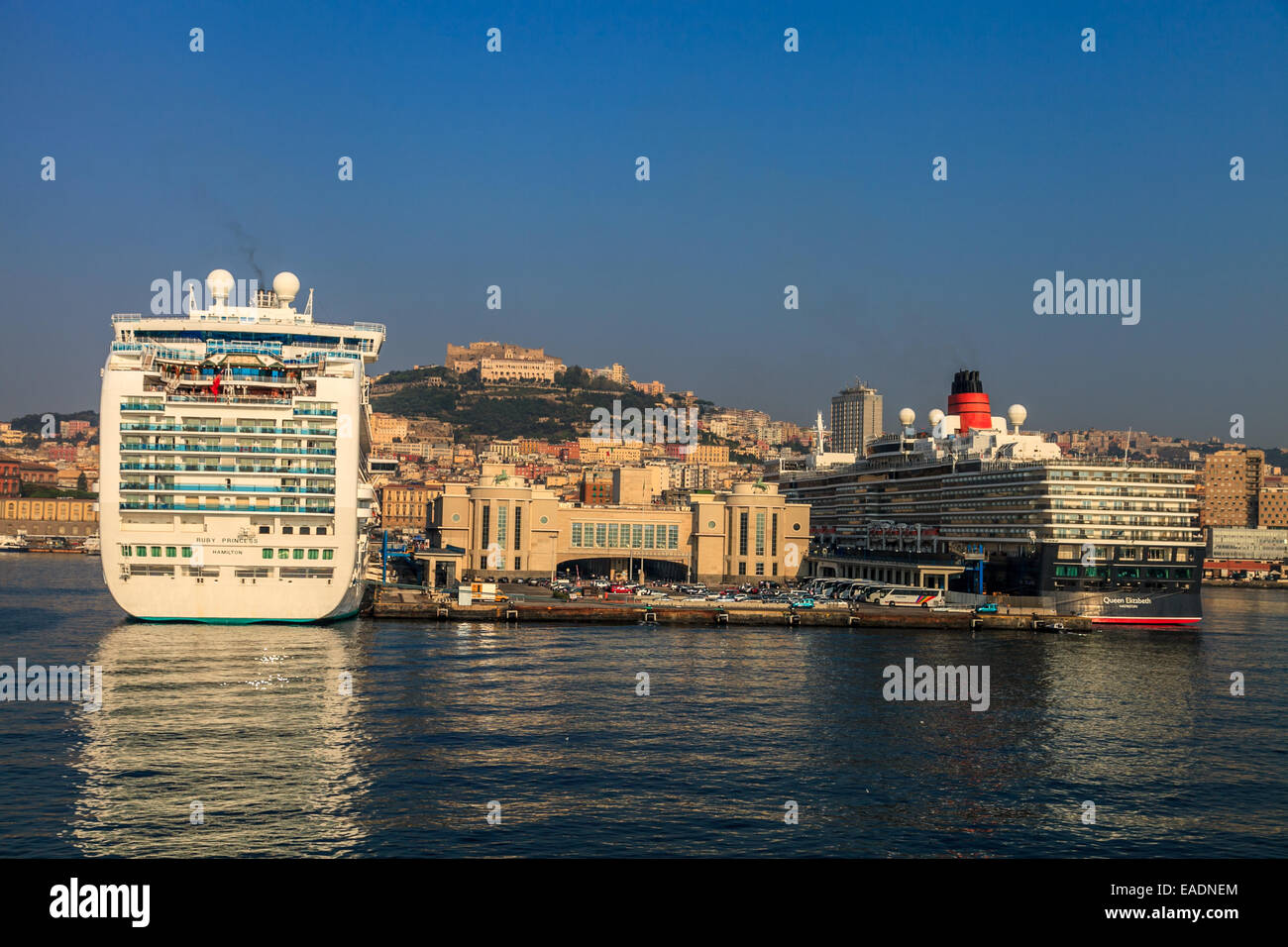 Cruise ships in the port of Naples Stock Photo - Alamy