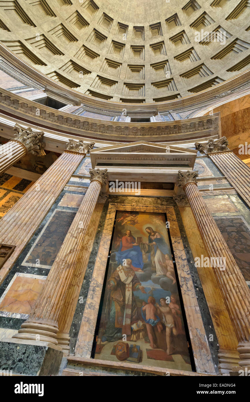 The interior of the Pantheon historic building in the City of Rome ...