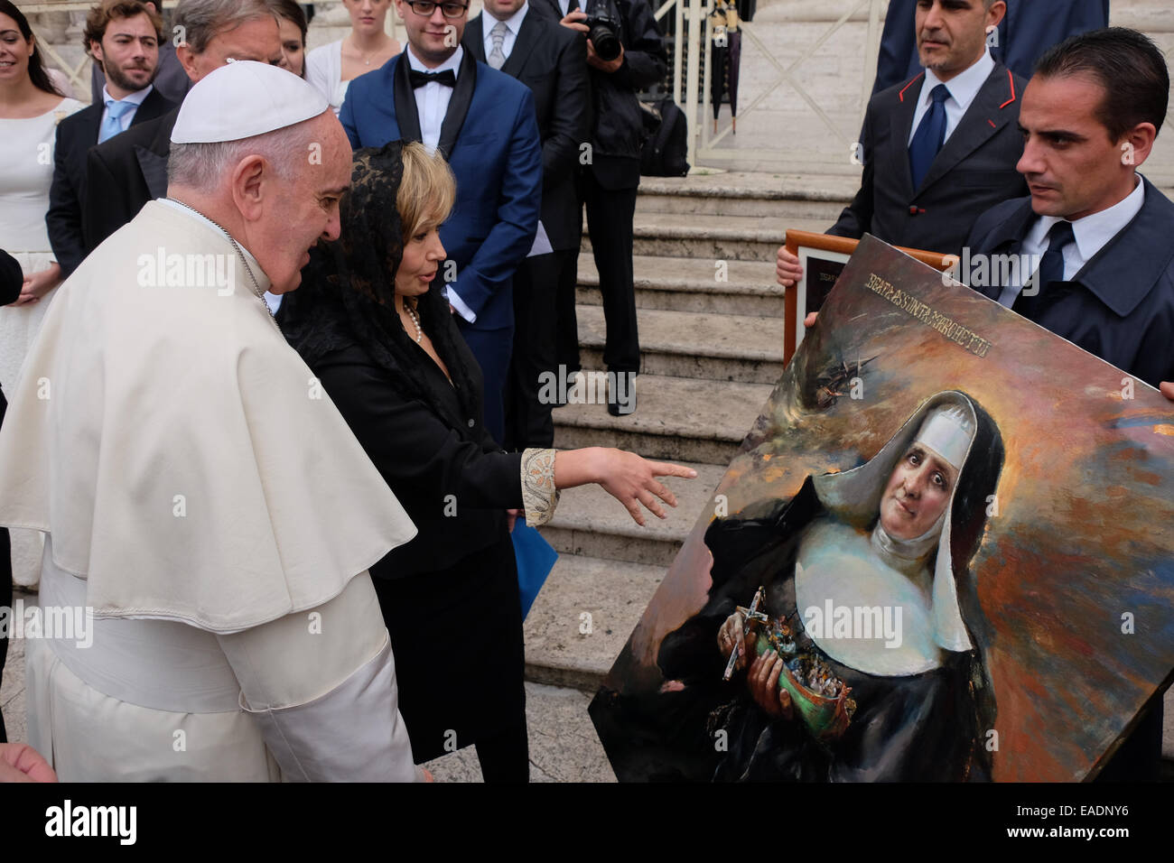 St. Peter Square, Vatican. 12th Nov, 2014. The painter Natalia Tsarkova ...