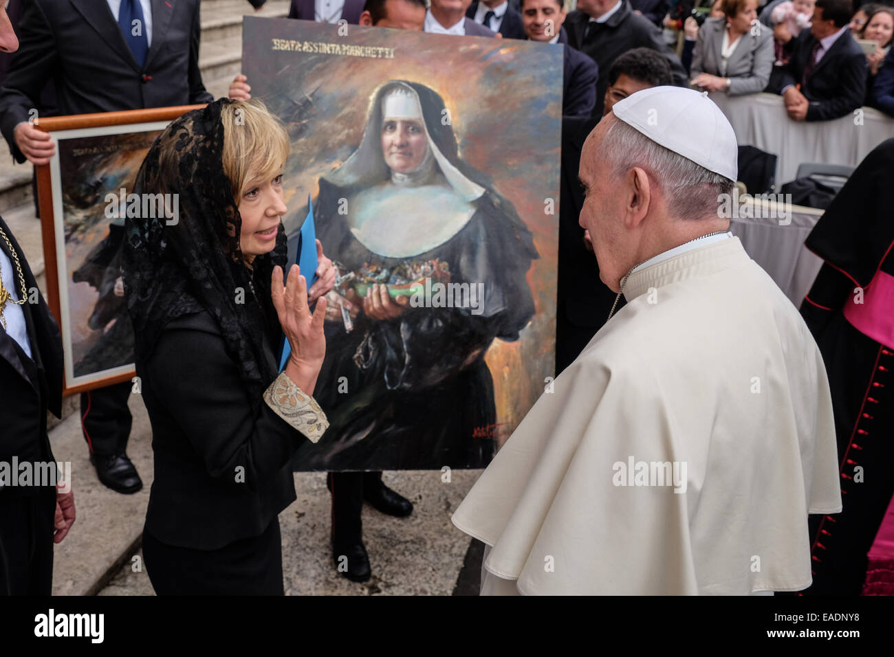 St. Peter Square, Vatican. 12th Nov, 2014. The painter Natalia Tsarkova ...