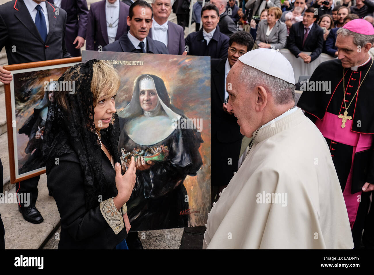 St. Peter Square, Vatican. 12th Nov, 2014. The painter Natalia Tsarkova ...