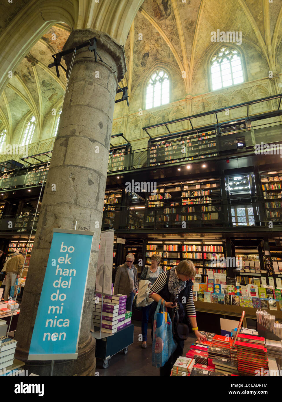 Selexyz Bookstore installed in an old Dominican church in Maastricht ...