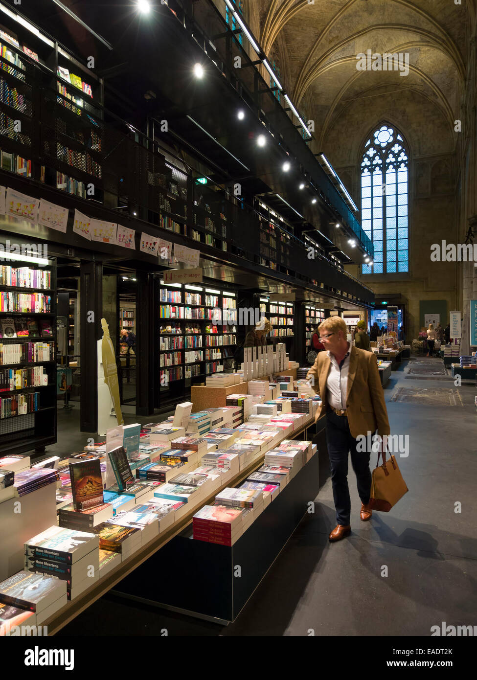 Selexyz Bookstore installed in an old Dominican church in Maastricht ...