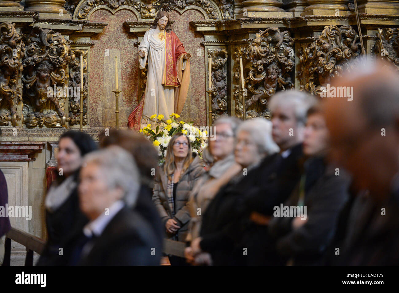 Jesus mass hi-res stock photography and images - Alamy