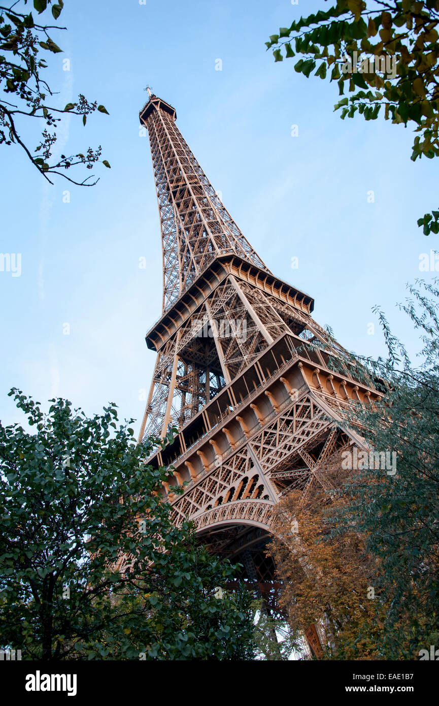 Famous tour hi-res stock photography and images - Alamy