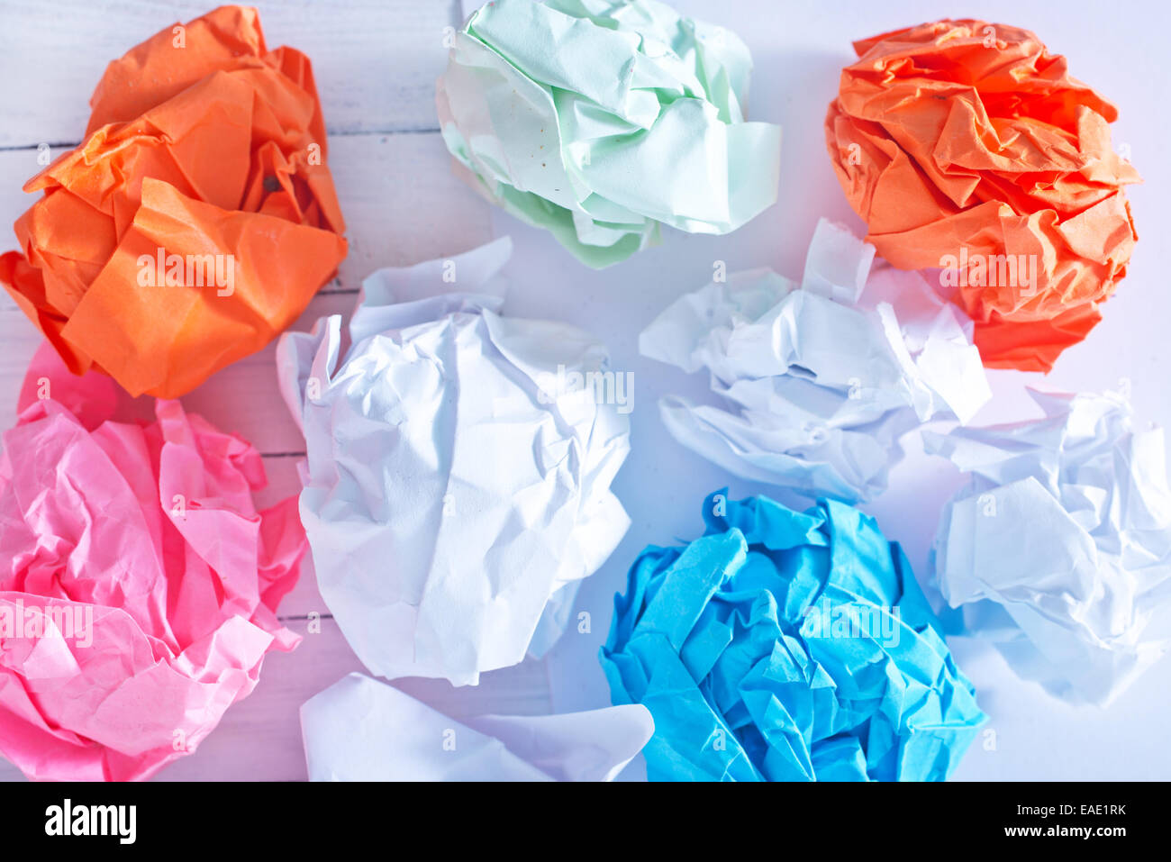 crumpled up paper wads Stock Photo - Alamy