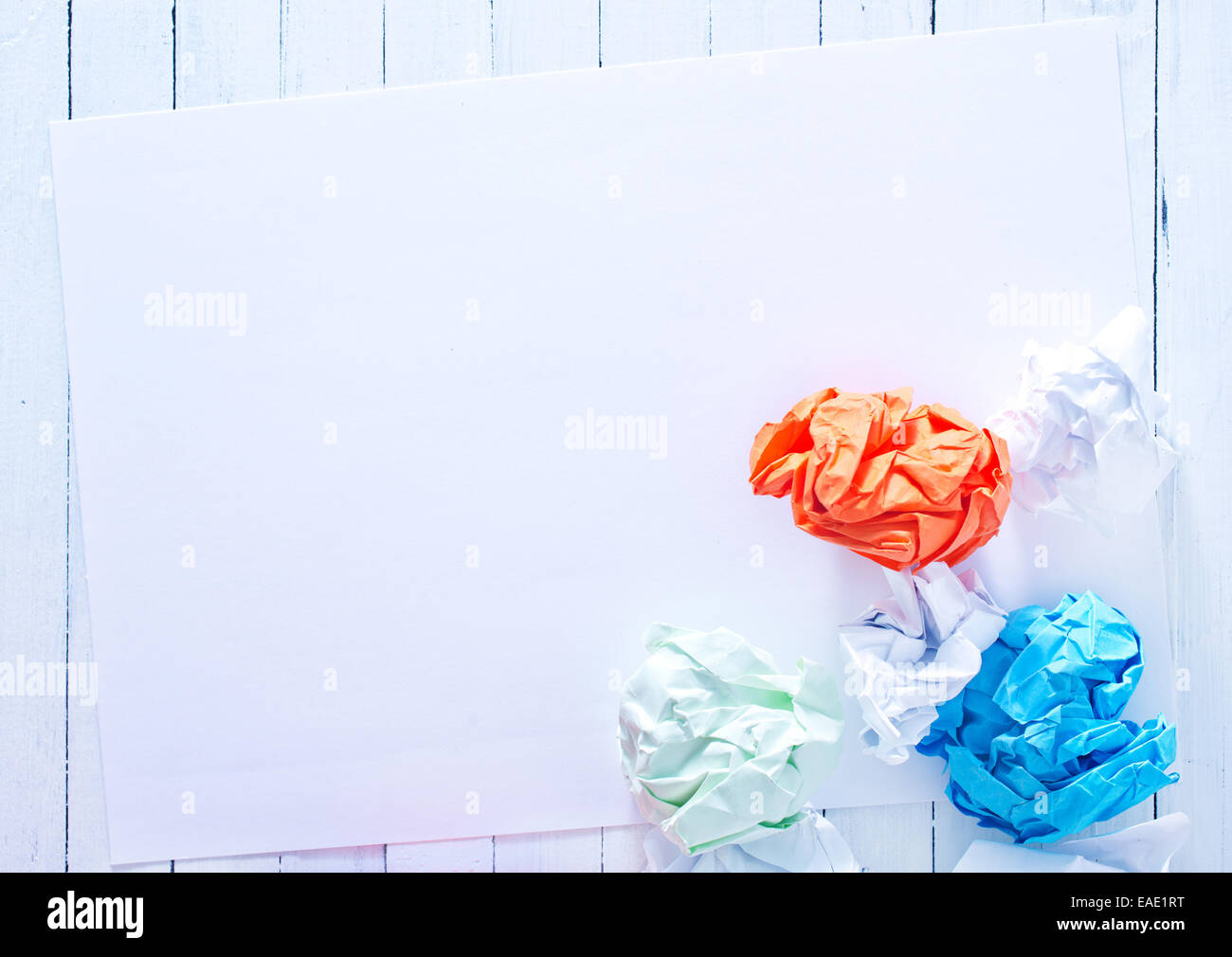 crumpled up paper wads Stock Photo - Alamy