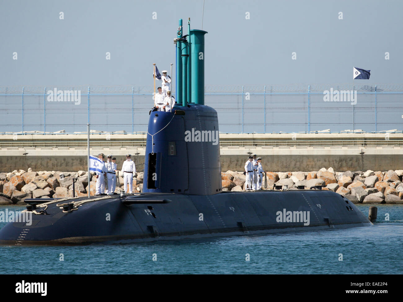 The arrival of the new Israeli Navy INS Tannin (Dolphin class ...