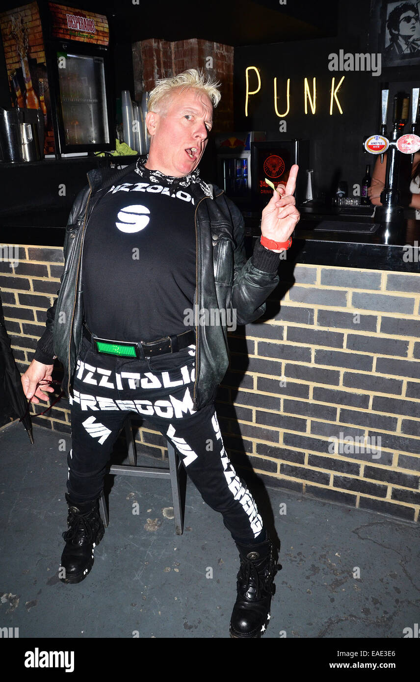 Alice Aid The Alice on Mars Fundraiser at the Pipeline Bar to raise ...