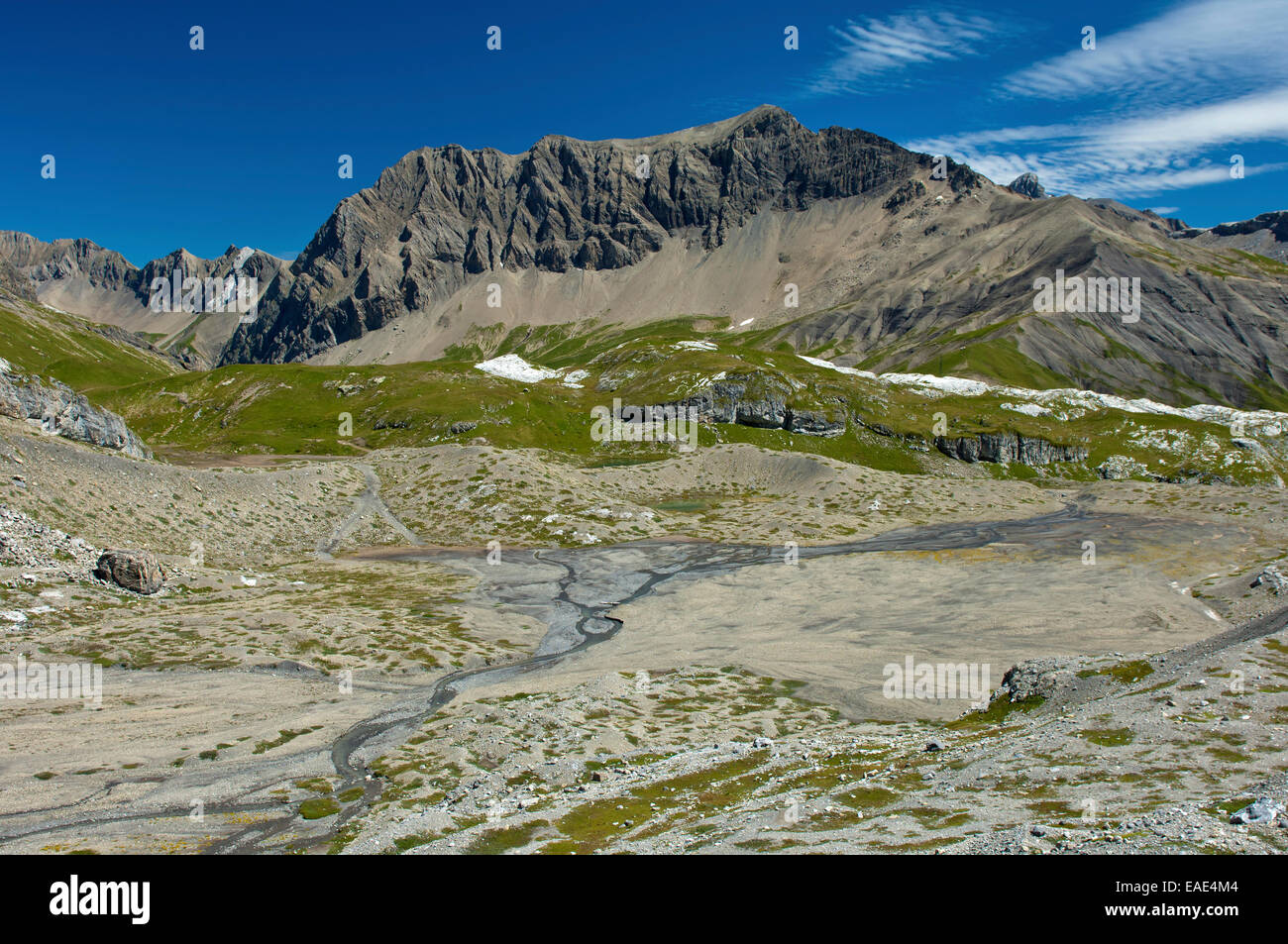 End moraine area of Tsanfleuron Glacier at Sanetsch Pass, view towards ...
