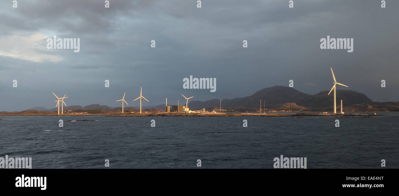 Valsneset windpark in middle Norway Stock Photo - Alamy