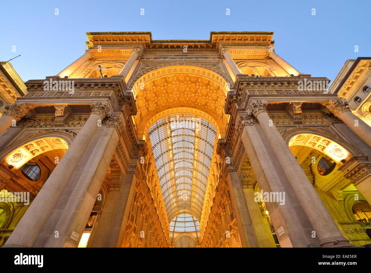 Luxury entrance hi-res stock photography and images - Alamy