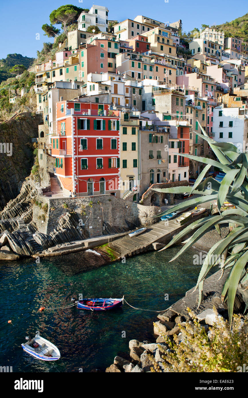 Riomaggiore Cinque terre Italy Stock Photo - Alamy
