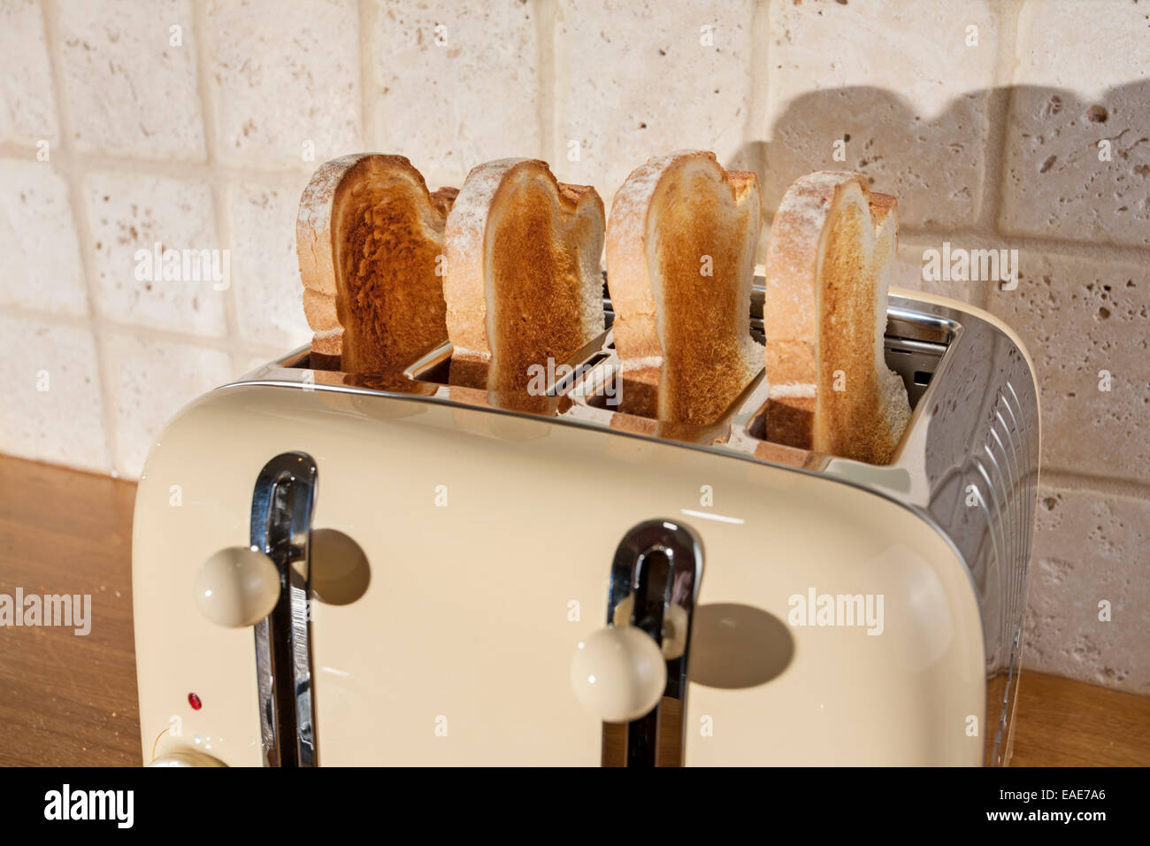 Toaster device hi-res stock photography and images - Alamy